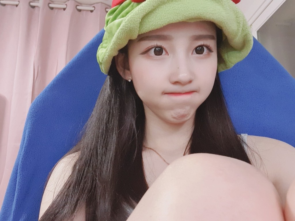 [후방주의] 148cm, 39kg.jpgif