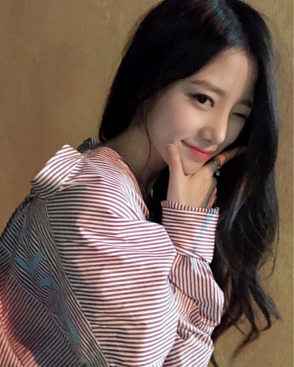 남자는 딸딸이면 여자는 뭐라고 하냐