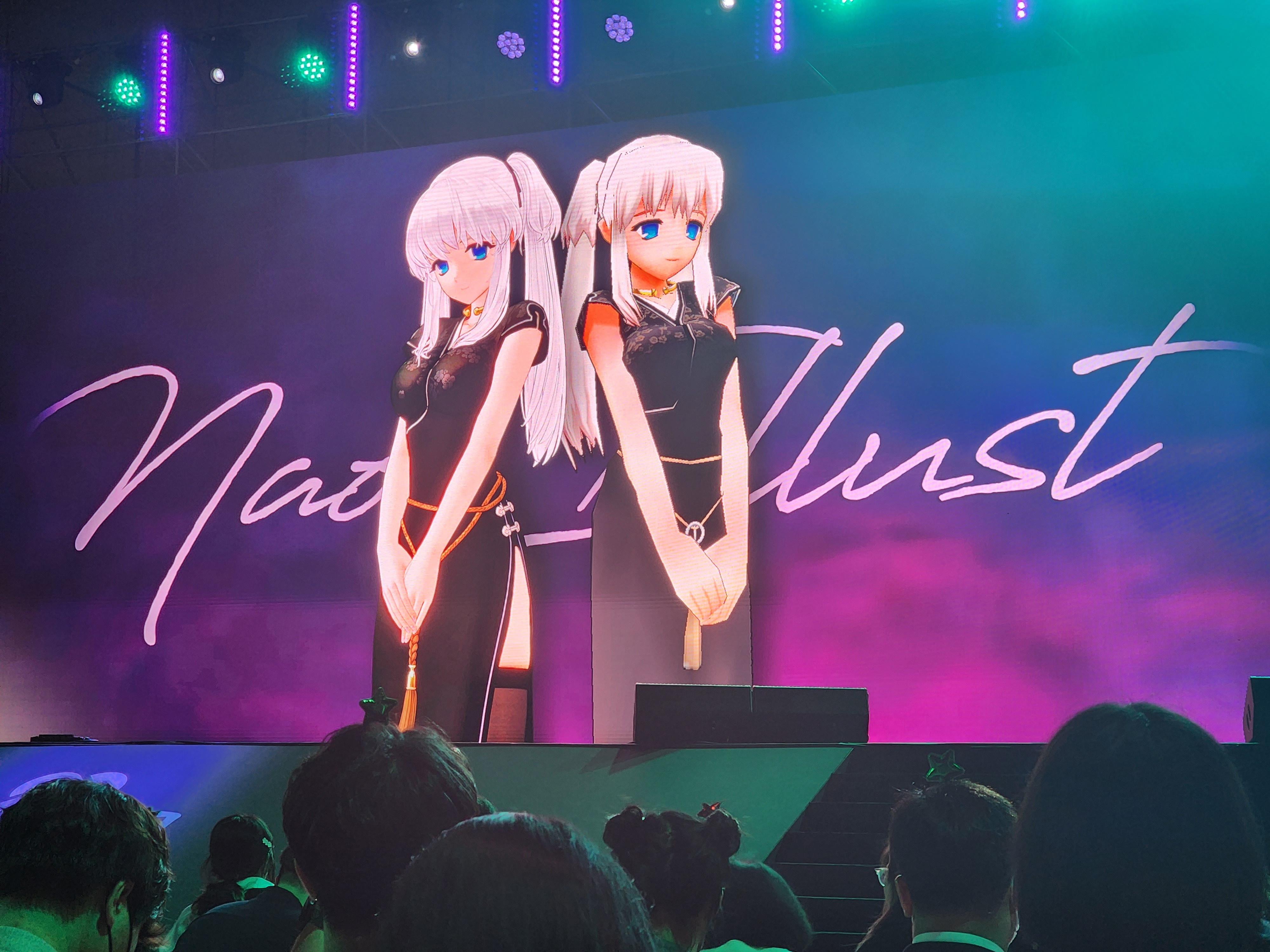 마비노기 쇼케이스 온도차이 ㅋㅋㅋㅋㅋ