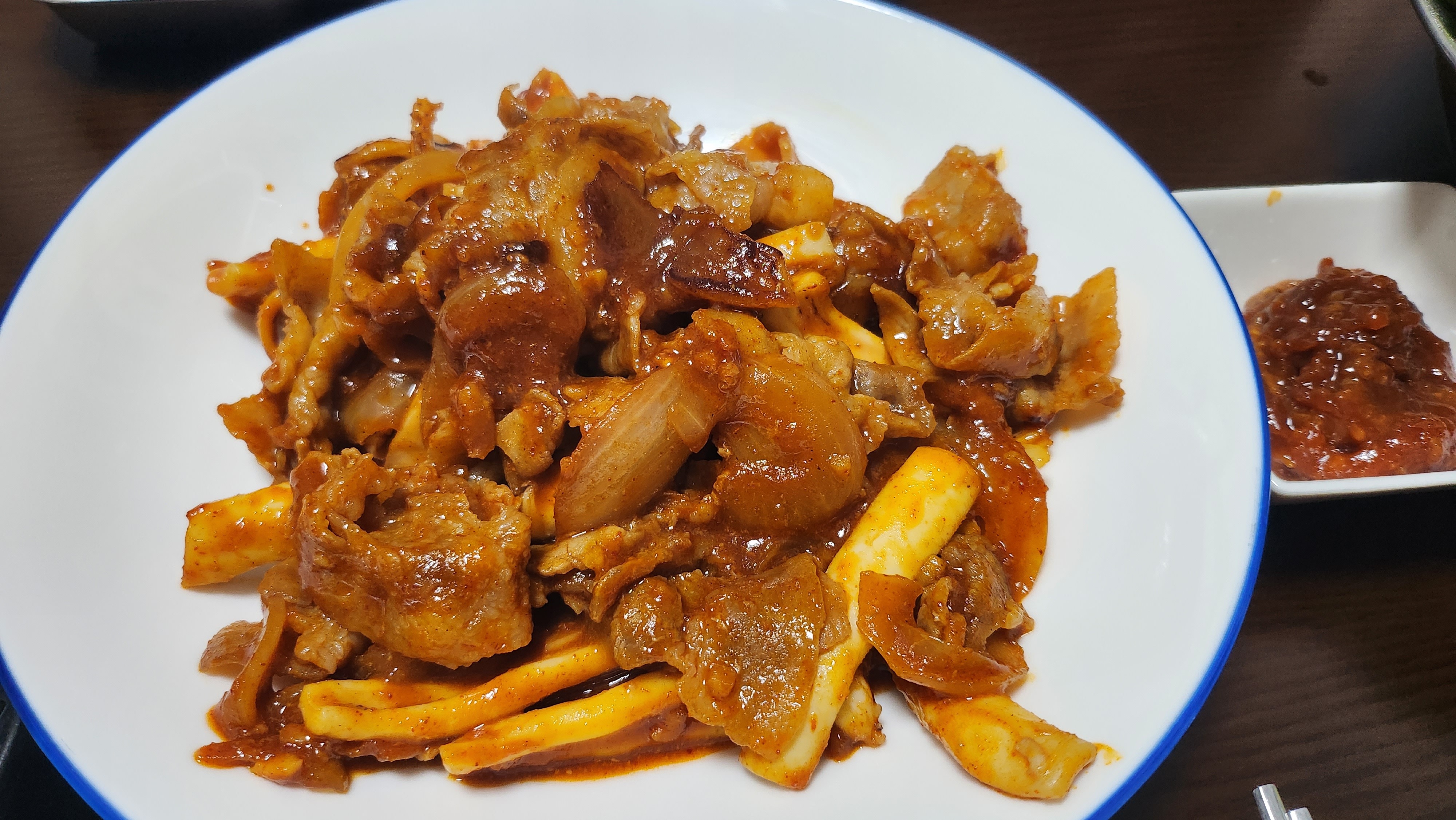 6월8일의교수식탁