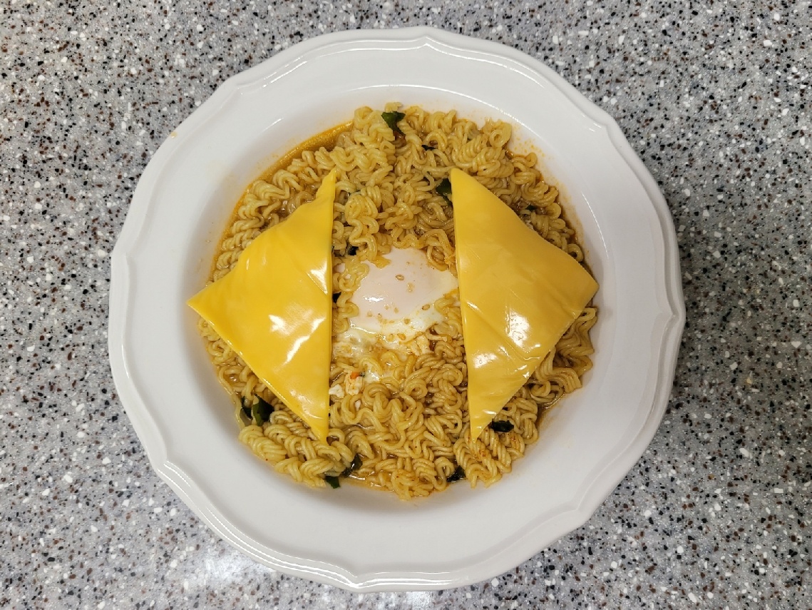 딸랑구 저녁 ㅡ 라면