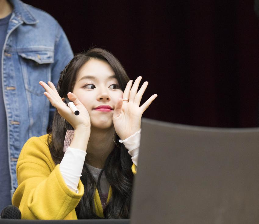 언어장애인 여친을 부모님께 설득한 방법.jyp