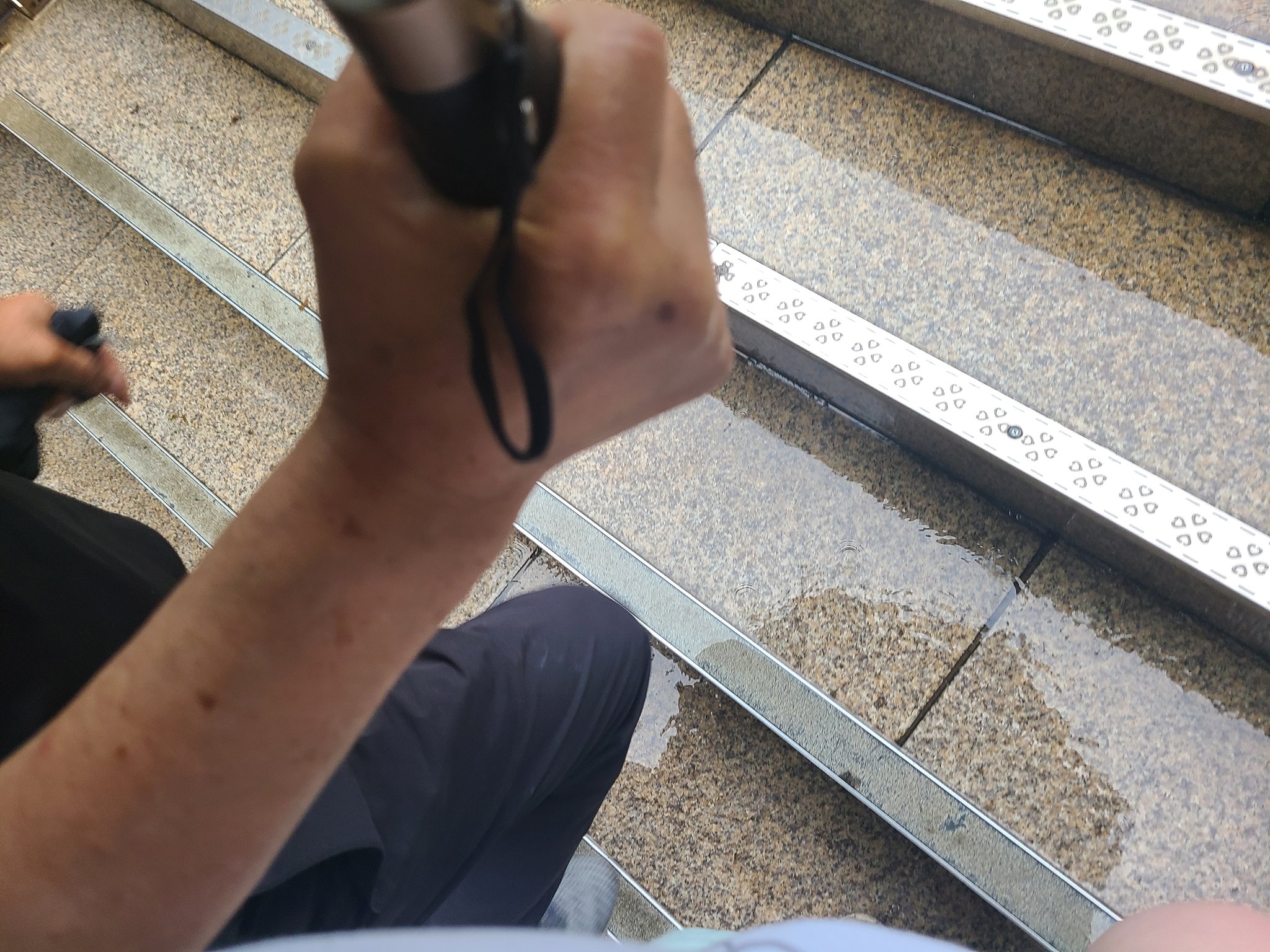 태풍부는 날.. 출근길에 생긴 다정한 일..