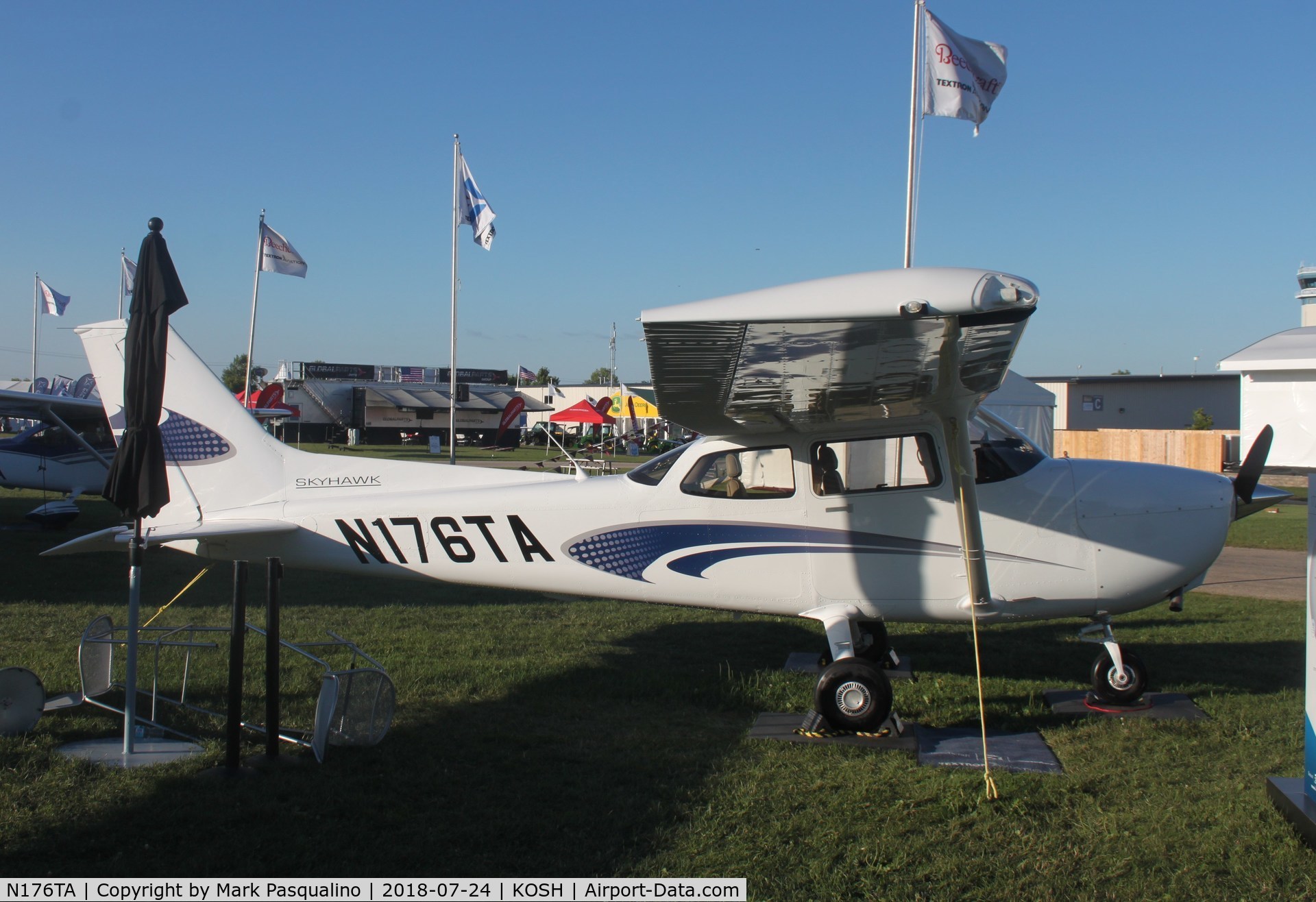 어제자 전세계 항공 덕후들이 집중했던 비행