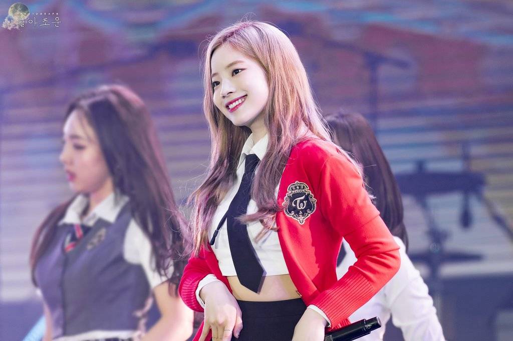 언냐들 나 띵해...