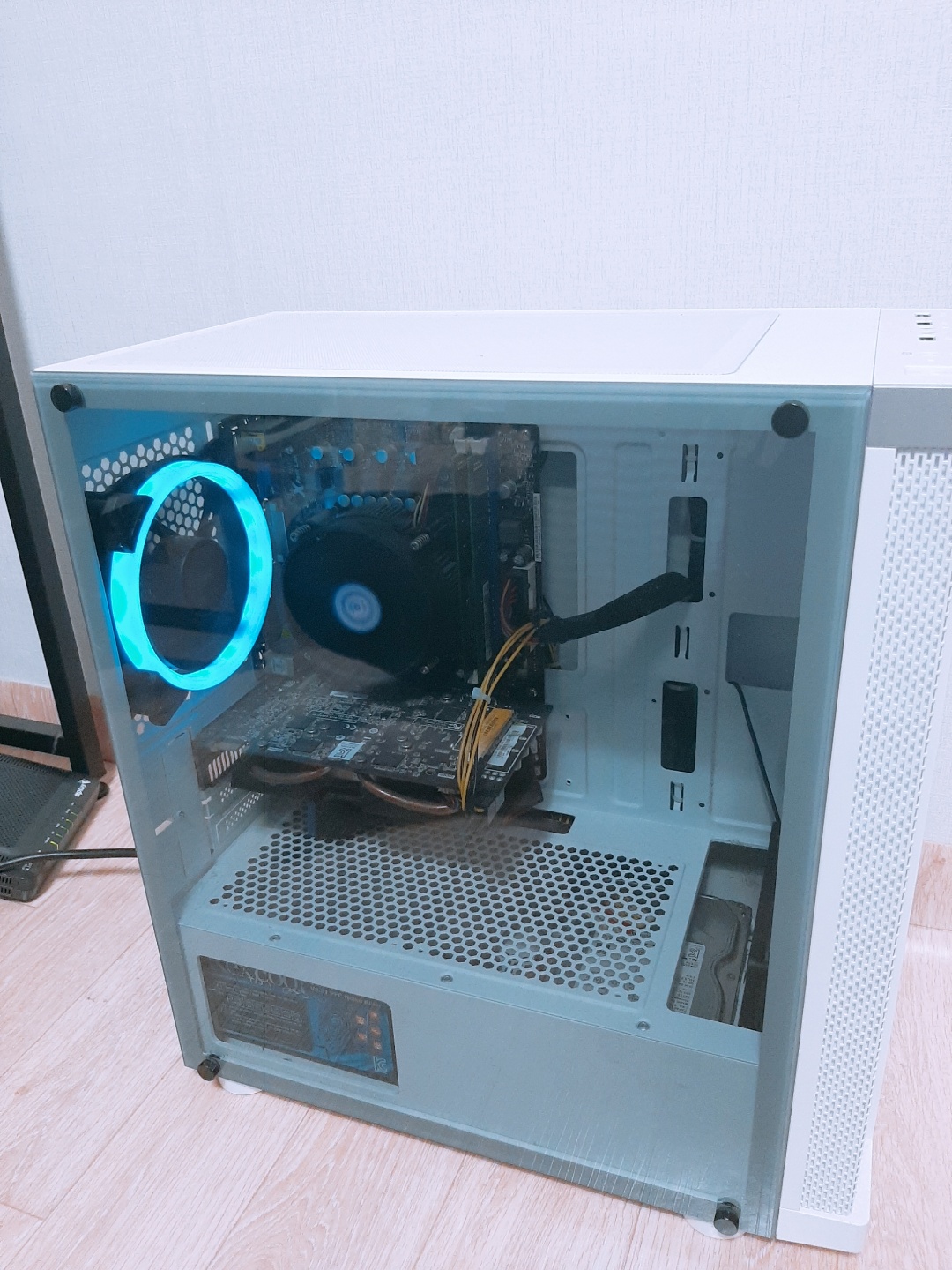 이 정도 사양이면 중고 얼마나 할까?